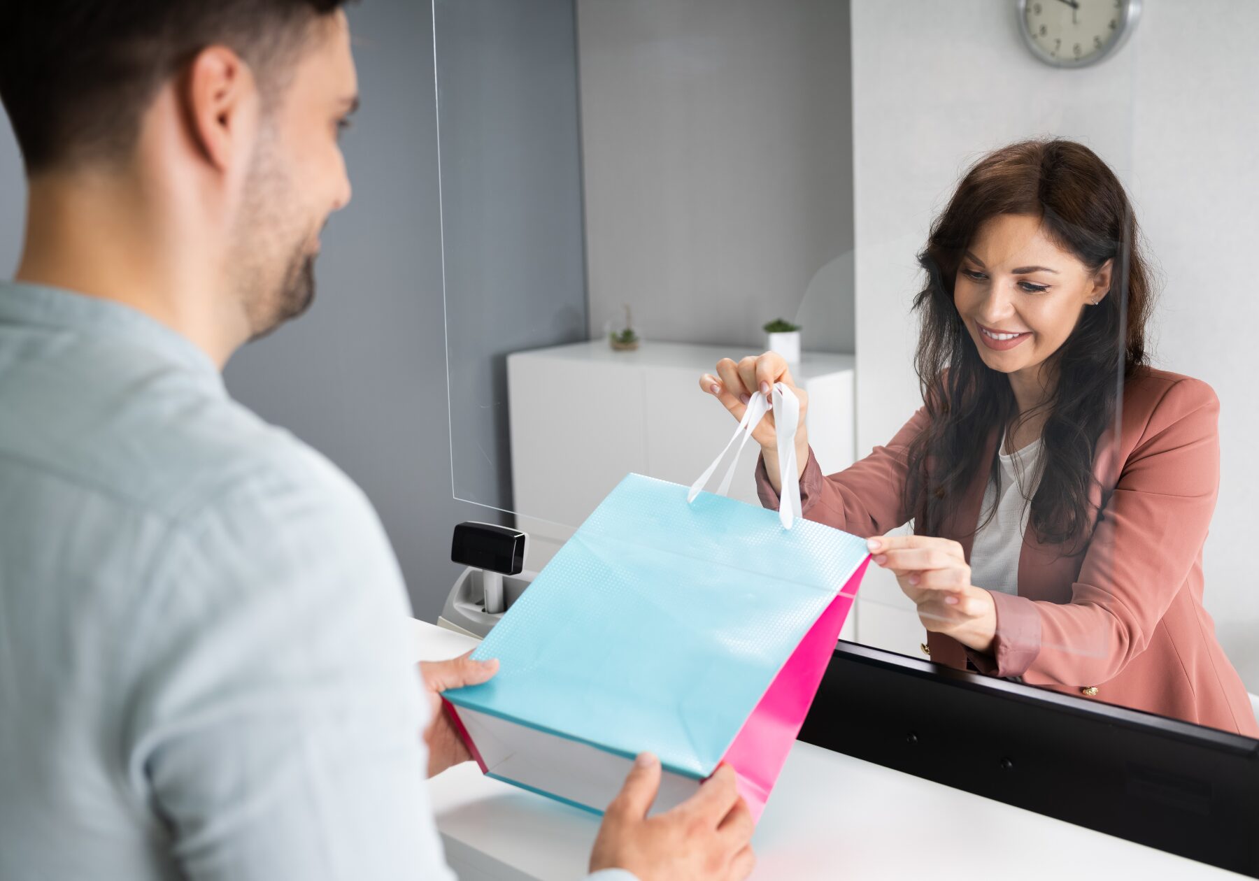 3 Ways Retailers Can Create a Seamless Checkout Experience